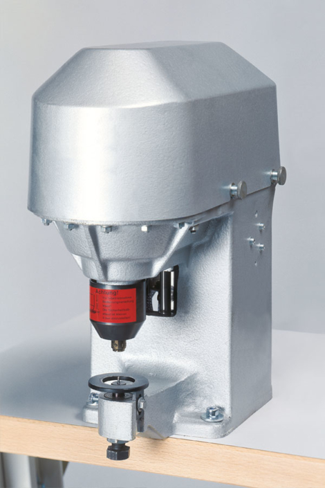 WPG 5041 LA Pneumatic piecing machine